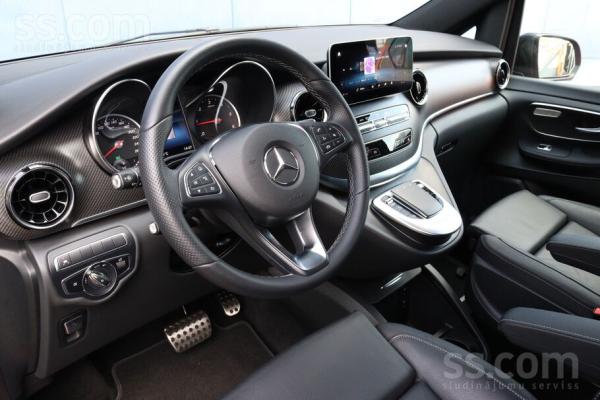 Mercedes-Benz V 250 2023 in Riga on AUTOMOTO.COM.LV Red Mercedes-Benz V 250 2023 in Riga, with an engine capacity of 2.00 L and mileage of 13 thousand km for 55990 €, photo 9 on AUTOMOTO.COM.LV