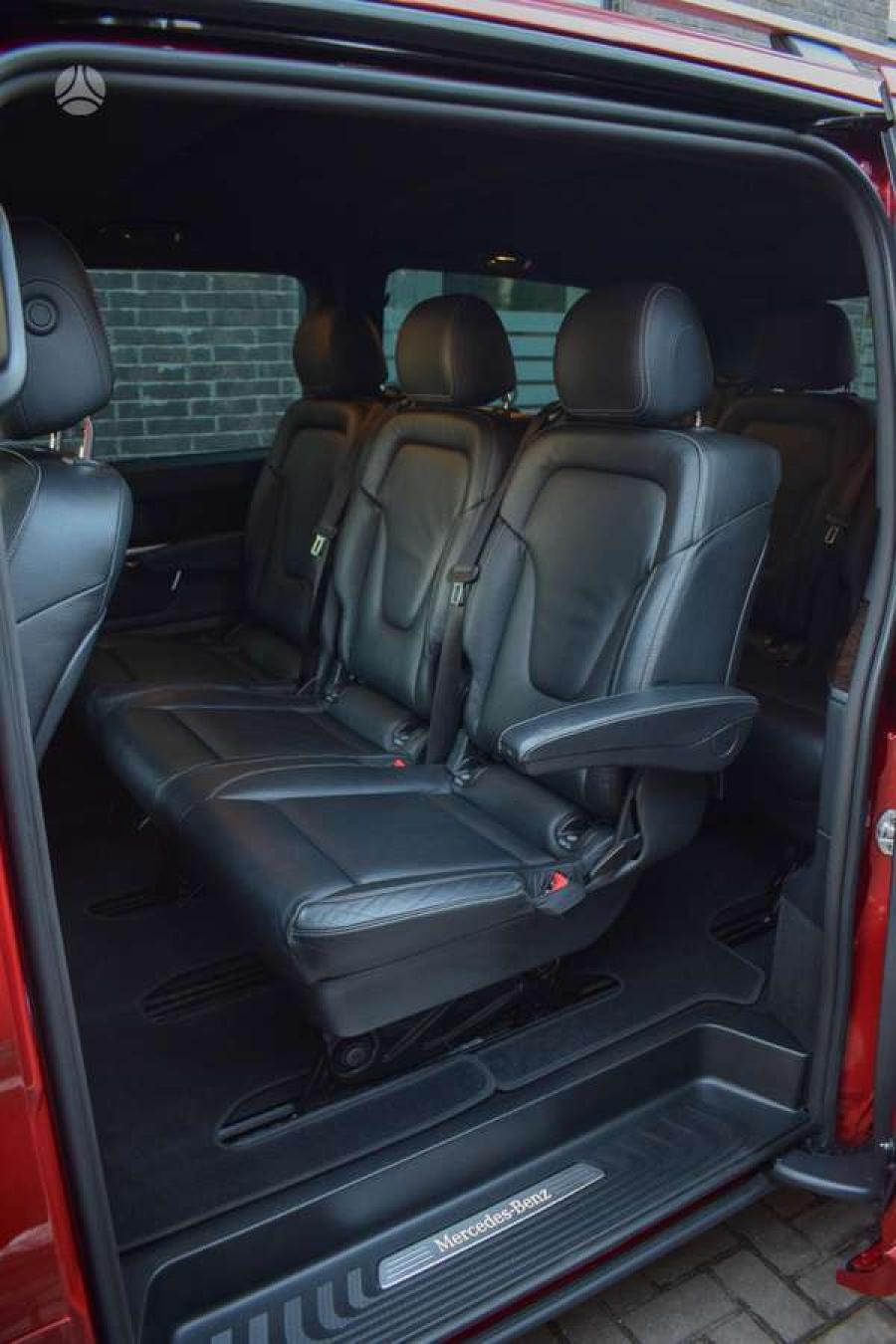 Red Mercedes-Benz V 250 2018 in Marijampole, with an engine capacity of 2.14 L and mileage of 85 thousand km for 43950 €, photo 30 on AUTOMOTO.COM.LV
