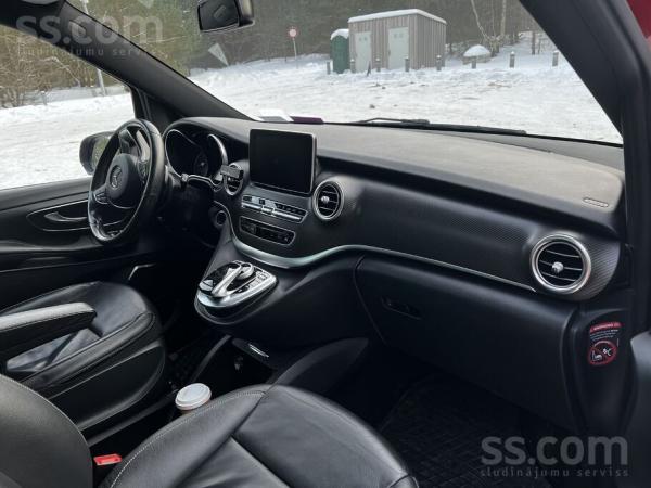 Sarkans Mercedes-Benz V 250 2018 Liepāja, ar dzinēja tilpumu 2.20 L un nobraukumu 170 tūkst. km par 35000 €, foto 4 vietnē AUTOMOTO.COM.LV