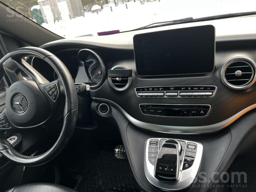 Sarkans Mercedes-Benz V 250 2018 Liepāja, ar dzinēja tilpumu 2.20 L un nobraukumu 170 tūkst. km par 35000 €, foto 6 vietnē AUTOMOTO.COM.LV