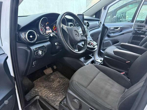 Balts Mercedes-Benz V 250 2015 Kauņa, ar dzinēja tilpumu 2.20 L un nobraukumu 394 tūkst. km par 11500 €, foto 4 vietnē AUTOMOTO.COM.LV