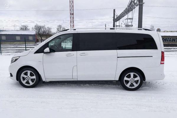 White Mercedes-Benz V 250 2017 in Siauliai, with an engine capacity of 2.00 L and mileage of 374 thousand km for 19500 €, photo 8 on AUTOMOTO.COM.LV