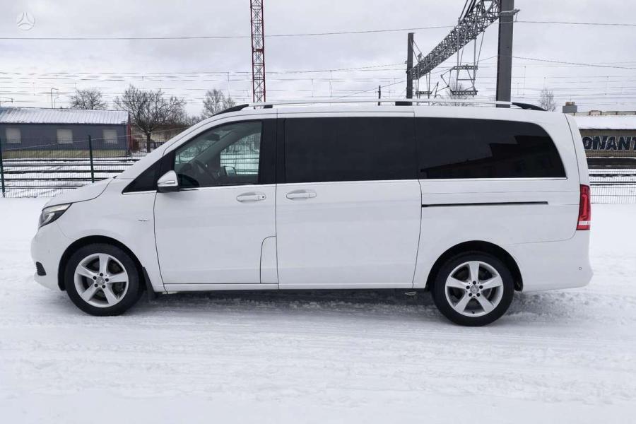White Mercedes-Benz V 250 2017 in Siauliai, with an engine capacity of 2.00 L and mileage of 374 thousand km for 19500 €, photo 8 on AUTOMOTO.COM.LV