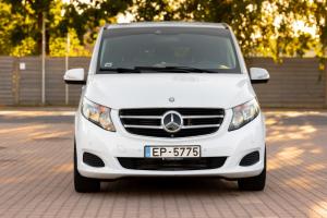 Balts Mercedes-Benz V 250 2015 Rīga, ar dzinēja tilpumu 2.20 L un nobraukumu 196 tūkst. km par 29490 €, foto  vietnē AUTOMOTO.COM.LV