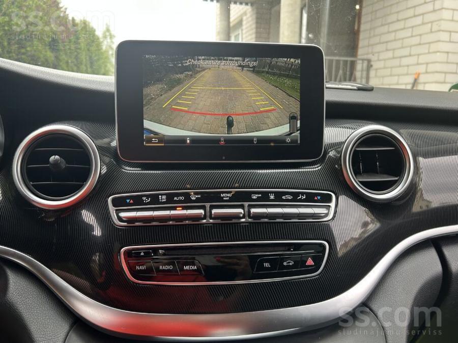 Balts Mercedes-Benz V 250 2016 Rīga, ar dzinēja tilpumu 2.00 L un nobraukumu 208 tūkst. km par 28000 €, foto 10 vietnē AUTOMOTO.COM.LV