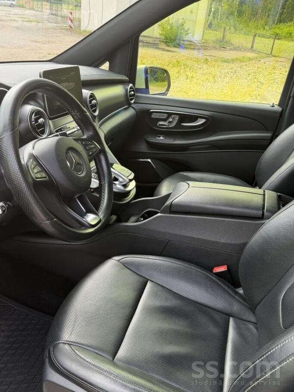 Balts Mercedes-Benz V 250 2016 Valka, ar dzinēja tilpumu 2.00 L un nobraukumu 242 tūkst. km par 31000 €, foto 5 vietnē AUTOMOTO.COM.LV