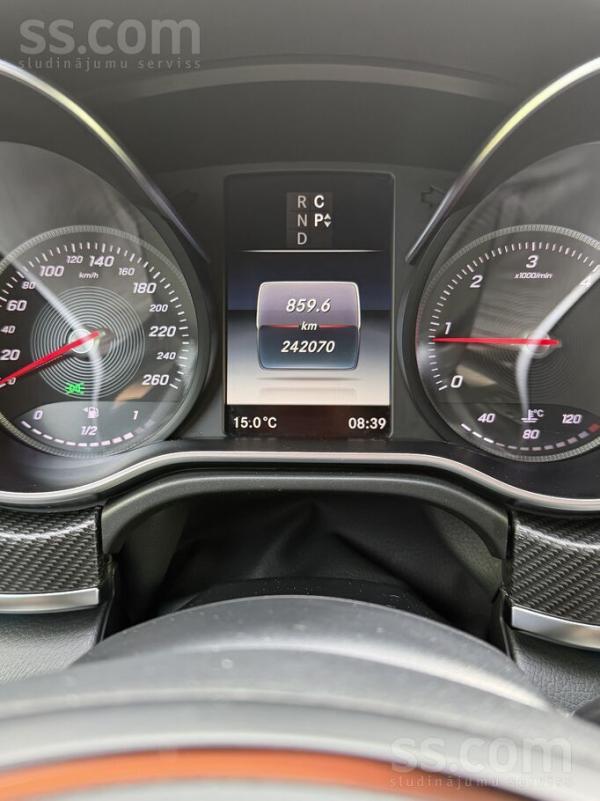 Balts Mercedes-Benz V 250 2016 Valka, ar dzinēja tilpumu 2.00 L un nobraukumu 242 tūkst. km par 31000 €, foto 9 vietnē AUTOMOTO.COM.LV