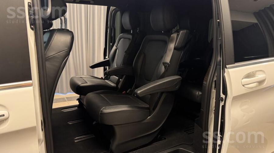 White Mercedes-Benz V 250 2016 in Riga, with an engine capacity of 2.20 L and mileage of 268 thousand km for 29990 €, photo 13 on AUTOMOTO.COM.LV