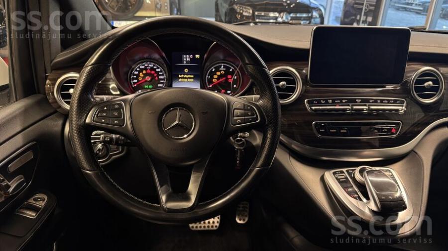 White Mercedes-Benz V 250 2016 in Riga, with an engine capacity of 2.20 L and mileage of 268 thousand km for 29990 €, photo 17 on AUTOMOTO.COM.LV