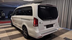 White Mercedes-Benz V 250 2016 in Riga, with an engine capacity of 2.20 L and mileage of 268 thousand km for 29990 €, photo 6 on AUTOMOTO.COM.LV