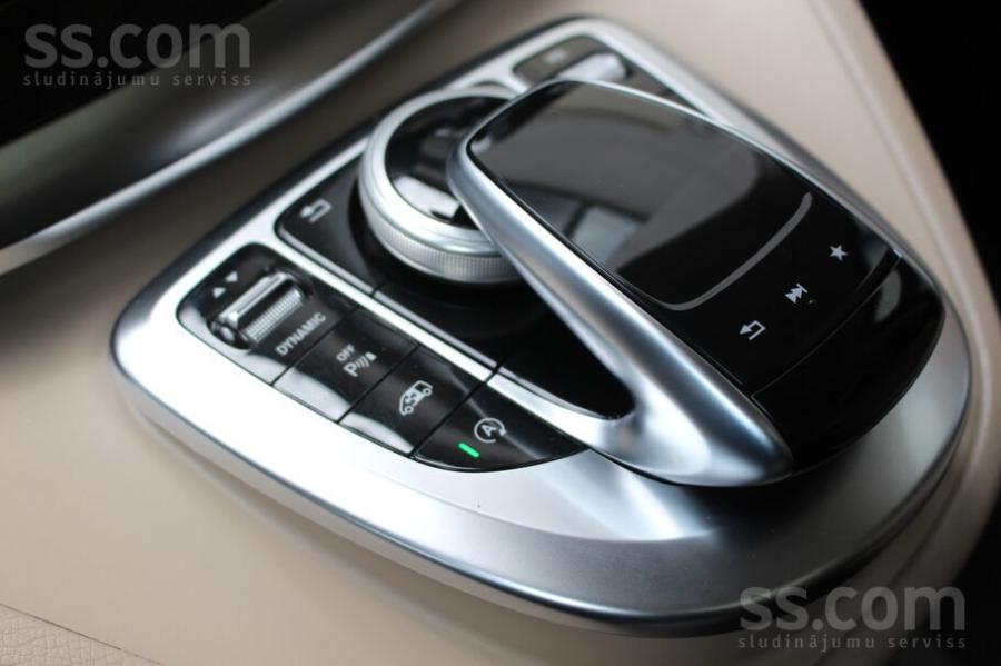 Balts Mercedes-Benz V 250 2017 Rīga, ar dzinēja tilpumu 2.20 L un nobraukumu 168 tūkst. km par 32900 €, foto 25 vietnē AUTOMOTO.COM.LV