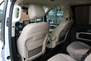 Balts Mercedes-Benz V 250 2017 Rīga, ar dzinēja tilpumu 2.20 L un nobraukumu 168 tūkst. km par 32900 €, foto 28 vietnē AUTOMOTO.COM.LV