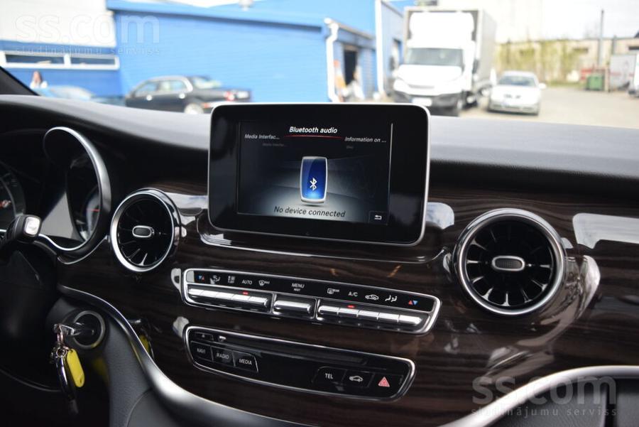 Balts Mercedes-Benz V 250 2020 Rīga, ar dzinēja tilpumu 2.00 L un nobraukumu 68 tūkst. km par 38900 €, foto 8 vietnē AUTOMOTO.COM.LV