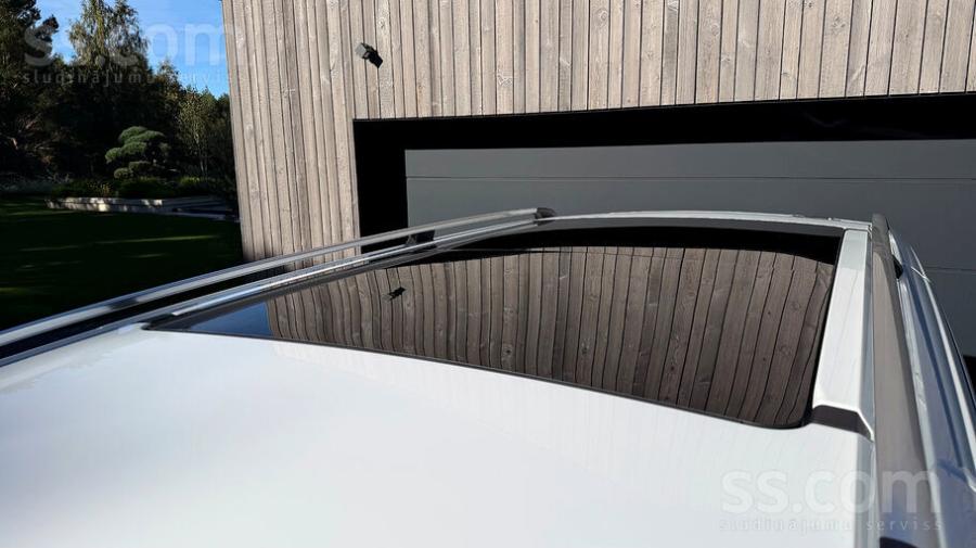 Balts Mercedes-Benz V 250 2021 Liepāja, ar dzinēja tilpumu 2.00 L un nobraukumu 158 tūkst. km par 45000 €, foto 13 vietnē AUTOMOTO.COM.LV