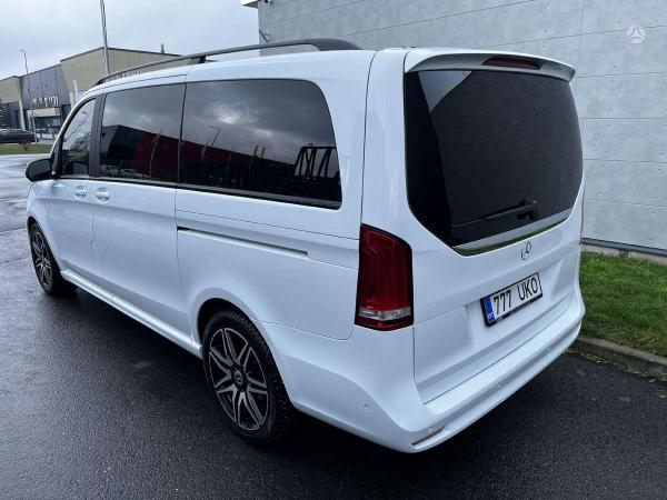 Balts Mercedes-Benz V 250 2023 Tallina, ar dzinēja tilpumu 1.95 L un nobraukumu 60 tūkst. km par 59900 €, foto 4 vietnē AUTOMOTO.COM.LV