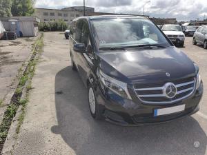 Black Mercedes-Benz V 300 2020 in Klaipeda, with an engine capacity of 1.95 L and mileage of 480 thousand km for 29900 €, photo 4 on AUTOMOTO.COM.LV