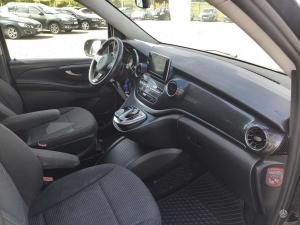 Black Mercedes-Benz V 300 2020 in Klaipeda, with an engine capacity of 1.95 L and mileage of 480 thousand km for 29900 €, photo 10 on AUTOMOTO.COM.LV