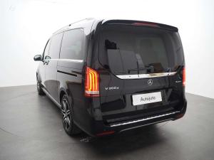 Black Mercedes-Benz V 300 2020 in Vilnius, with an engine capacity of 1.95 L and mileage of 147 thousand km for 53500 €, photo 7 on AUTOMOTO.COM.LV