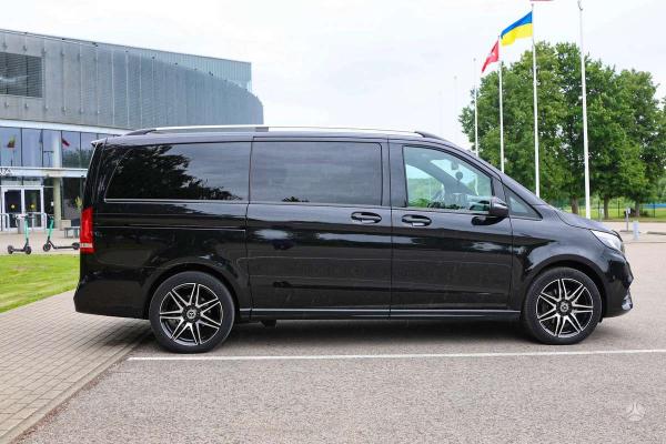 Melns Mercedes-Benz V 300 2022 Kėdainiai, ar dzinēja tilpumu 1.95 L un nobraukumu 128 tūkst. km par 59000 €, foto 3 vietnē AUTOMOTO.COM.LV
