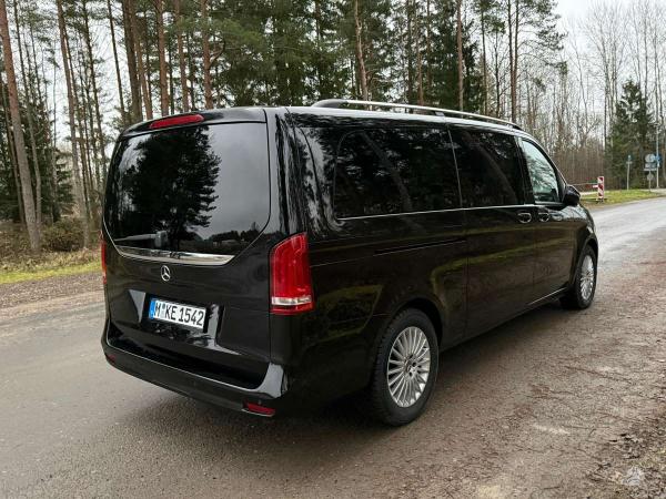 Black Mercedes-Benz V 300 2024 in Tallinn, with an engine capacity of 1.95 L and mileage of 61 thousand km for 68000 €, photo 3 on AUTOMOTO.COM.LV