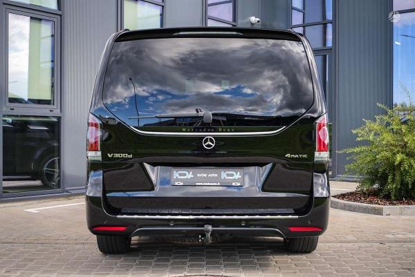 Black Mercedes-Benz V 300 2025 in Kaunas, with an engine capacity of 1.95 L and mileage of 25 thousand km for 94950 €, photo 8 on AUTOMOTO.COM.LV