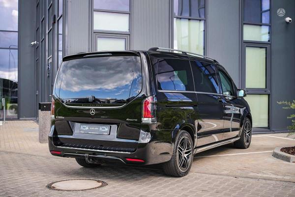Black Mercedes-Benz V 300 2025 in Kaunas, with an engine capacity of 1.95 L and mileage of 25 thousand km for 94950 €, photo 9 on AUTOMOTO.COM.LV