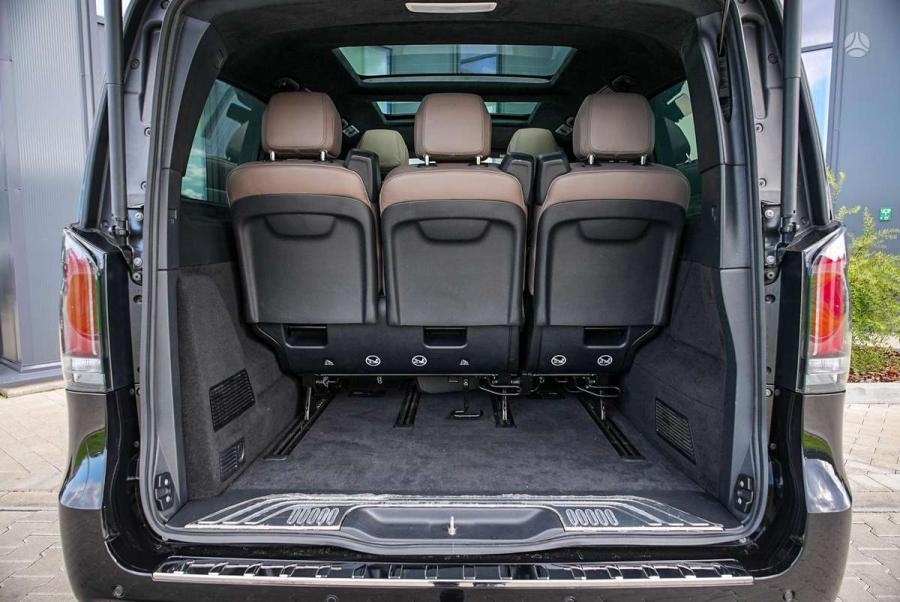 Black Mercedes-Benz V 300 2025 in Kaunas, with an engine capacity of 1.95 L and mileage of 25 thousand km for 94950 €, photo 11 on AUTOMOTO.COM.LV