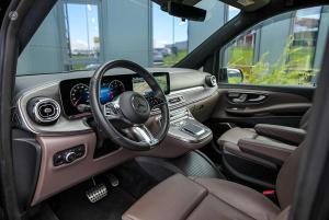 Black Mercedes-Benz V 300 2025 in Kaunas, with an engine capacity of 1.95 L and mileage of 25 thousand km for 94950 €, photo 22 on AUTOMOTO.COM.LV