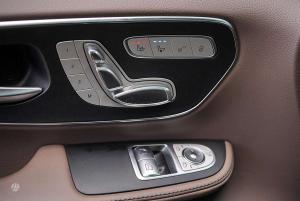 Black Mercedes-Benz V 300 2025 in Kaunas, with an engine capacity of 1.95 L and mileage of 25 thousand km for 94950 €, photo 28 on AUTOMOTO.COM.LV