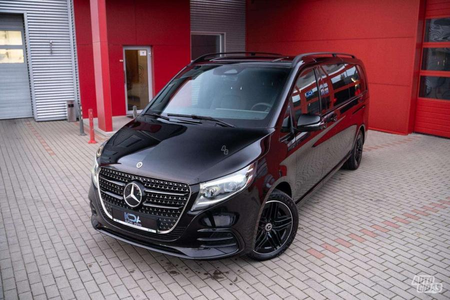 Melns Mercedes-Benz V 300 2024 Marijampole, ar dzinēja tilpumu 2.00 L un nobraukumu 12 tūkst. km par 99950 €, foto 7 vietnē AUTOMOTO.COM.LV