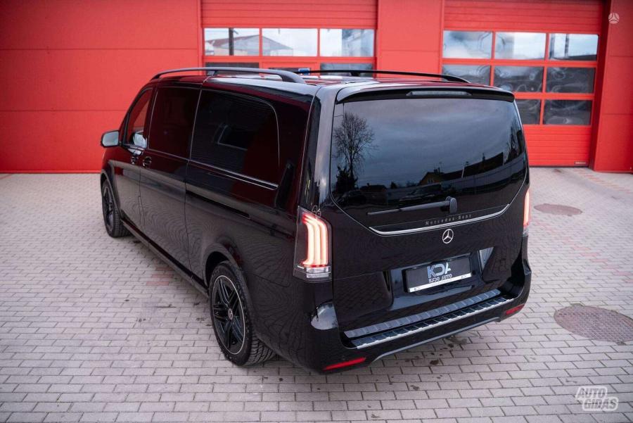 Melns Mercedes-Benz V 300 2024 Marijampole, ar dzinēja tilpumu 2.00 L un nobraukumu 12 tūkst. km par 99950 €, foto 13 vietnē AUTOMOTO.COM.LV