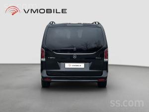 Melns Mercedes-Benz V 300 2024 Rīga, ar dzinēja tilpumu 2.00 L un nobraukumu 77 tūkst. km par 67900 €, foto 5 vietnē AUTOMOTO.COM.LV