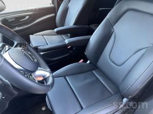 Melns Mercedes-Benz V 300 2024 Rīga, ar dzinēja tilpumu 2.00 L un nobraukumu 77 tūkst. km par 67900 €, foto 6 vietnē AUTOMOTO.COM.LV
