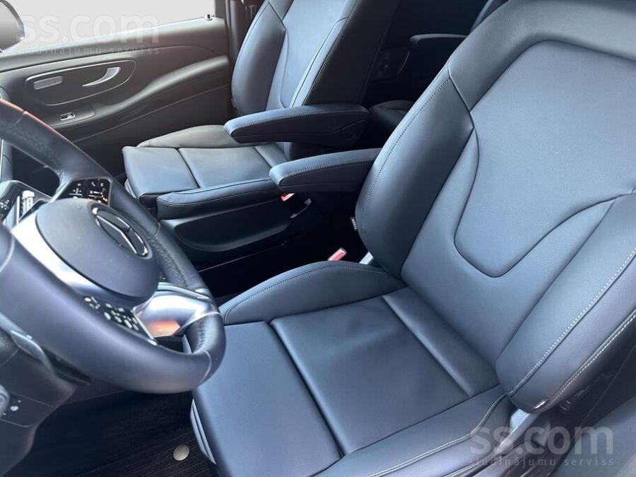 Melns Mercedes-Benz V 300 2024 Rīga, ar dzinēja tilpumu 2.00 L un nobraukumu 77 tūkst. km par 67900 €, foto 6 vietnē AUTOMOTO.COM.LV
