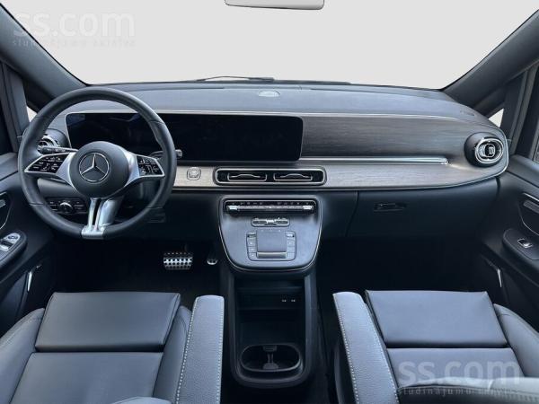 Melns Mercedes-Benz V 300 2024 Rīga, ar dzinēja tilpumu 2.00 L un nobraukumu 77 tūkst. km par 67900 €, foto 7 vietnē AUTOMOTO.COM.LV