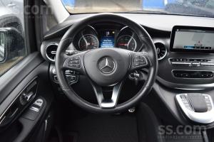 Black Mercedes-Benz V 300 2020 in Riga, with an engine capacity of 2.00 L and mileage of 128 thousand km for 45900 €, photo 10 on AUTOMOTO.COM.LV