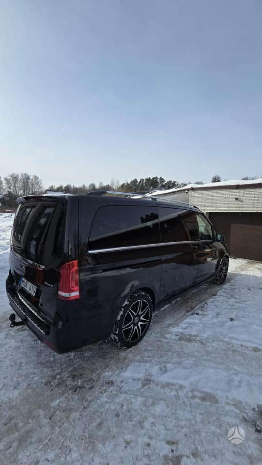 Melns Mercedes-Benz V 300 2020 Prienai, ar dzinēja tilpumu 1.95 L un nobraukumu 302 tūkst. km par 44000 €, foto 3 vietnē AUTOMOTO.COM.LV