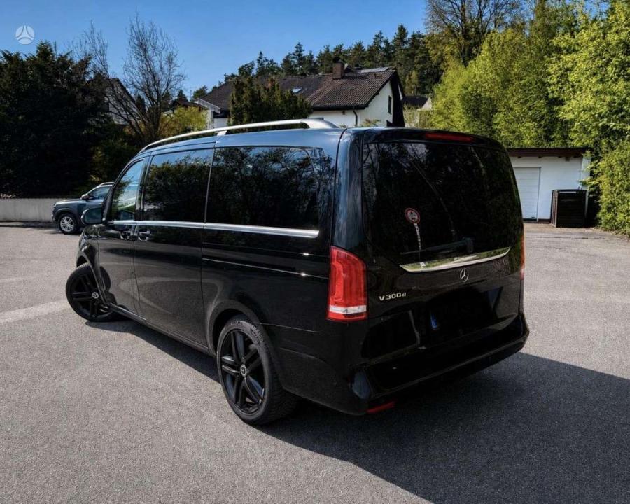Черный Мерседес В 300 2020 в Клайпеда, объемом двигателя 1.95 л и пробегом 83 тыс. км за 49900 €, фото 4 на AUTOMOTO.COM.LV