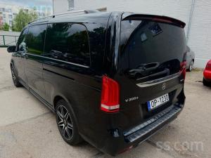 Black Mercedes-Benz V 300 2020 in Riga, with an engine capacity of 2.00 L and mileage of 145 thousand km for 48000 €, photo 5 on AUTOMOTO.COM.LV