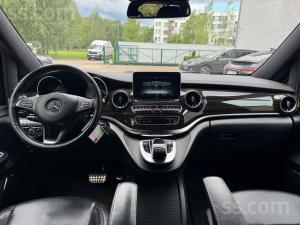 Black Mercedes-Benz V 300 2020 in Riga, with an engine capacity of 2.00 L and mileage of 145 thousand km for 48000 €, photo 10 on AUTOMOTO.COM.LV