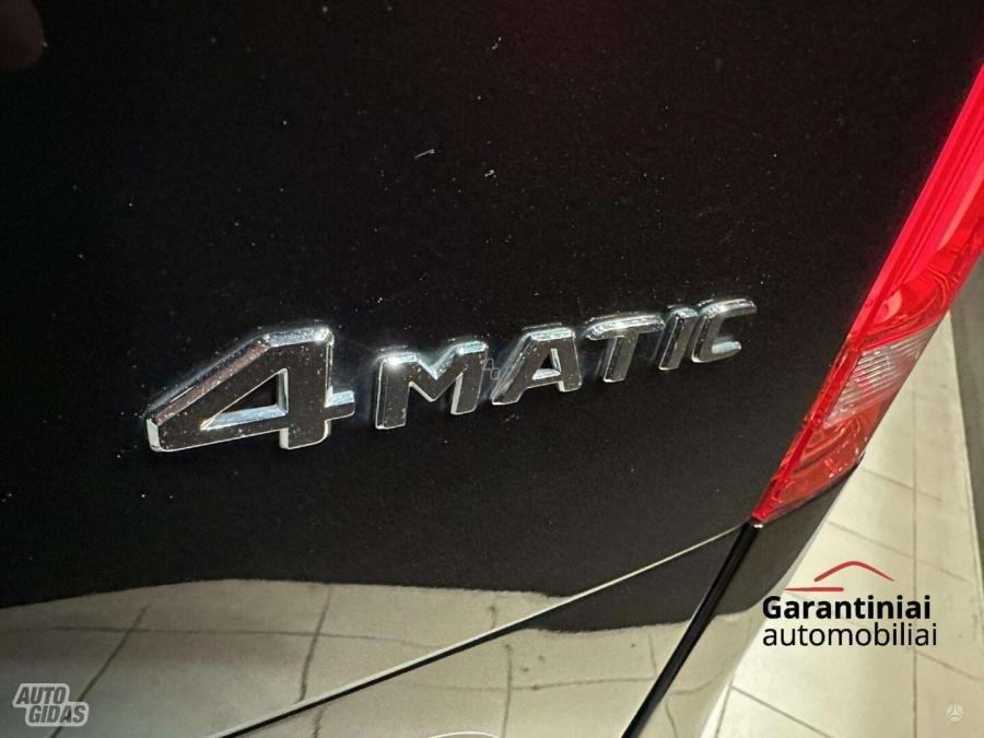 Black Mercedes-Benz V 300 2021 in Avizieniai, with an engine capacity of 2.00 L and mileage of 124 thousand km for 49950 €, photo 4 on AUTOMOTO.COM.LV