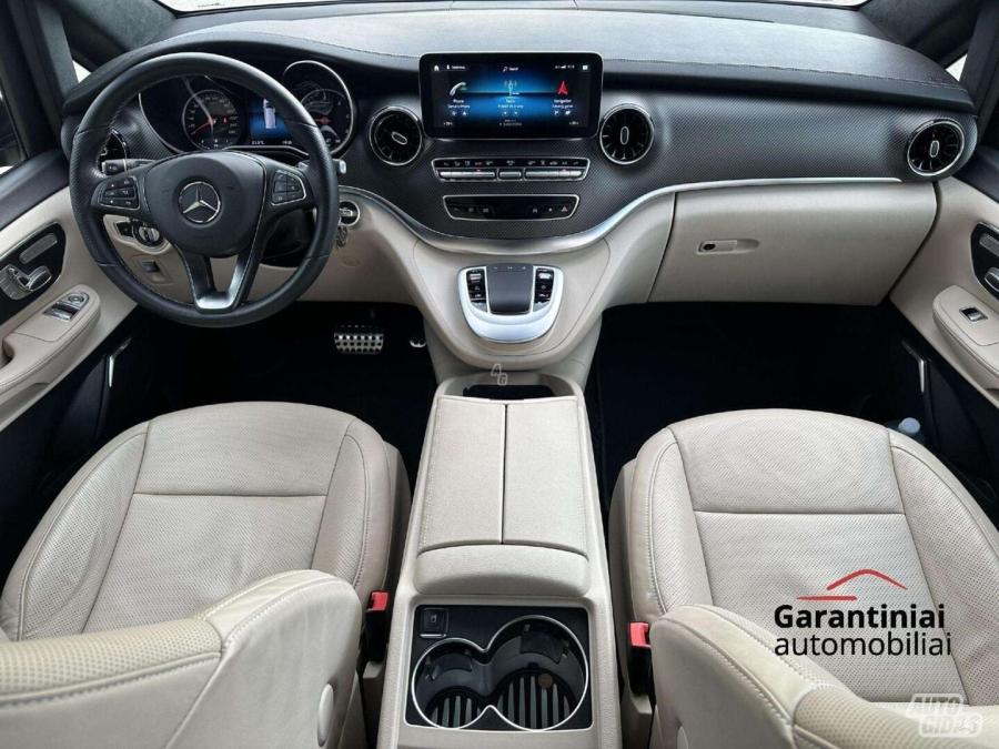 Black Mercedes-Benz V 300 2021 in Avizieniai, with an engine capacity of 2.00 L and mileage of 124 thousand km for 49950 €, photo 6 on AUTOMOTO.COM.LV