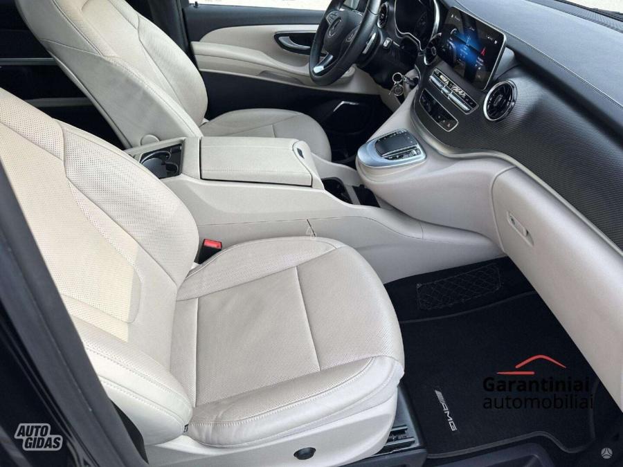 Black Mercedes-Benz V 300 2021 in Avizieniai, with an engine capacity of 2.00 L and mileage of 124 thousand km for 49950 €, photo 7 on AUTOMOTO.COM.LV