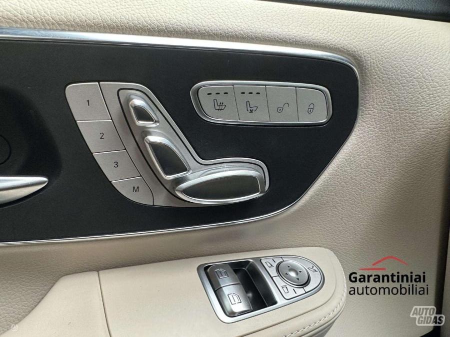 Black Mercedes-Benz V 300 2021 in Avizieniai, with an engine capacity of 2.00 L and mileage of 124 thousand km for 49950 €, photo 8 on AUTOMOTO.COM.LV