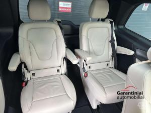 Black Mercedes-Benz V 300 2021 in Avizieniai, with an engine capacity of 2.00 L and mileage of 124 thousand km for 49950 €, photo 12 on AUTOMOTO.COM.LV