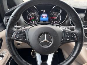 Black Mercedes-Benz V 300 2021 in Avizieniai, with an engine capacity of 2.00 L and mileage of 124 thousand km for 49950 €, photo 19 on AUTOMOTO.COM.LV