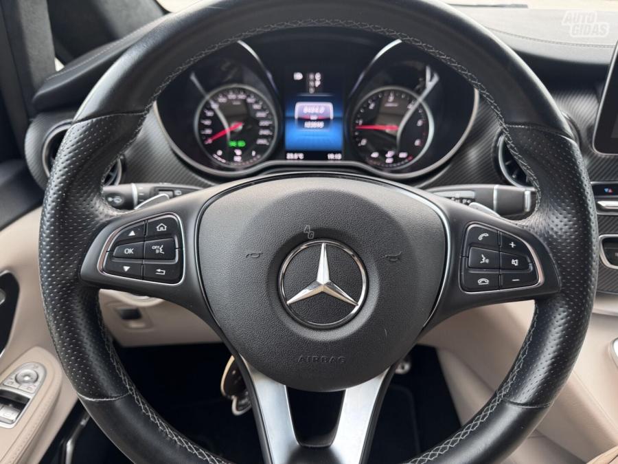 Black Mercedes-Benz V 300 2021 in Avizieniai, with an engine capacity of 2.00 L and mileage of 124 thousand km for 49950 €, photo 19 on AUTOMOTO.COM.LV