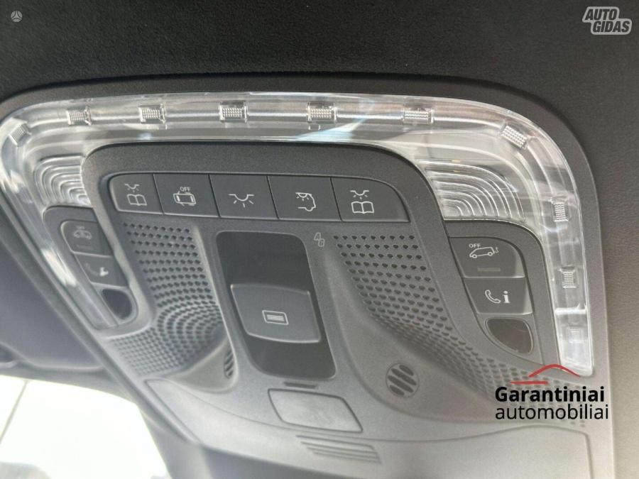 Black Mercedes-Benz V 300 2021 in Avizieniai, with an engine capacity of 2.00 L and mileage of 124 thousand km for 49950 €, photo 34 on AUTOMOTO.COM.LV