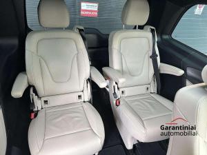 Melns Mercedes-Benz V 300 2021 Viļņa, ar dzinēja tilpumu 2.00 L un nobraukumu 124 tūkst. km par 49950 €, foto 12 vietnē AUTOMOTO.COM.LV