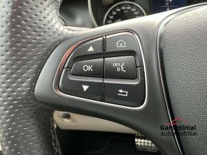Melns Mercedes-Benz V 300 2021 Viļņa, ar dzinēja tilpumu 2.00 L un nobraukumu 124 tūkst. km par 49950 €, foto 23 vietnē AUTOMOTO.COM.LV
